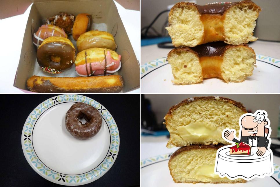 Dee's Donuts, 6401 N Durango Dr #150 in Las Vegas - Restaurant reviews