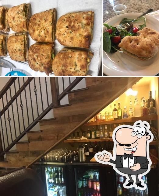 Courtside Cafe, 10607 Rea Rd suite a in Charlotte - Restaurant reviews