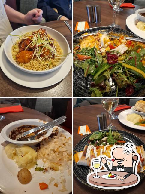 Oscar's Cafe Bar Restaurant, Saltcoats - Restaurant menu, prices and ...