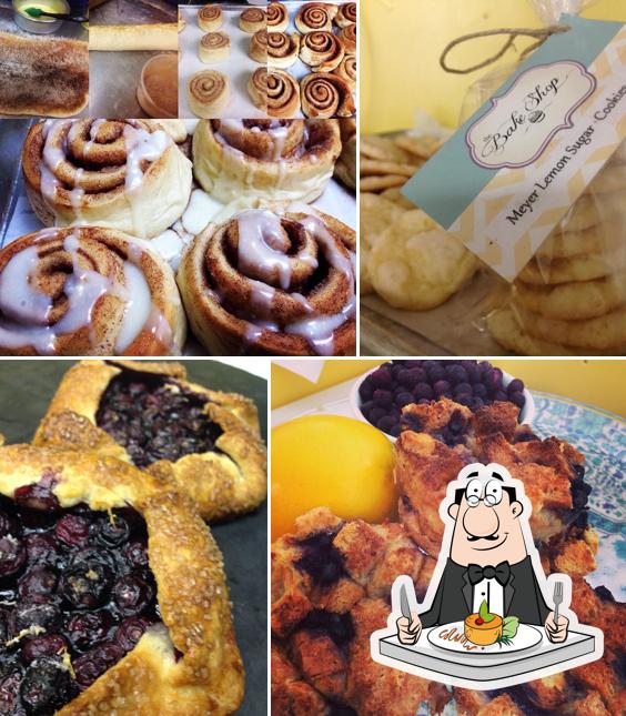 Top 3 restaurants with cinnamon rolls in Edgewater, Florida, august ...