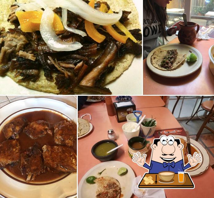 Birria El Compadre (Restaurante-Bar), Mexico City, Av. José María ...