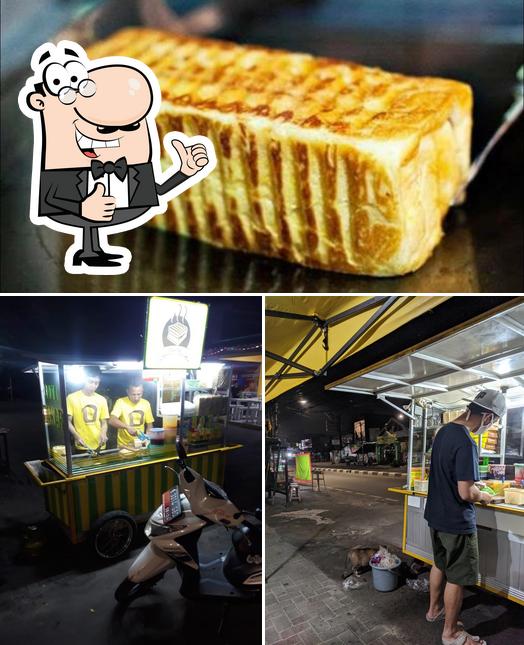 Roti Bakar Daeng 100 restaurant, South Jakarta - Restaurant menu and ...