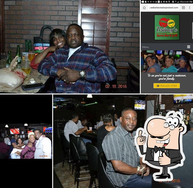 Britney's Sports Bar & Grill in Oakland Park - Restaurant reviews