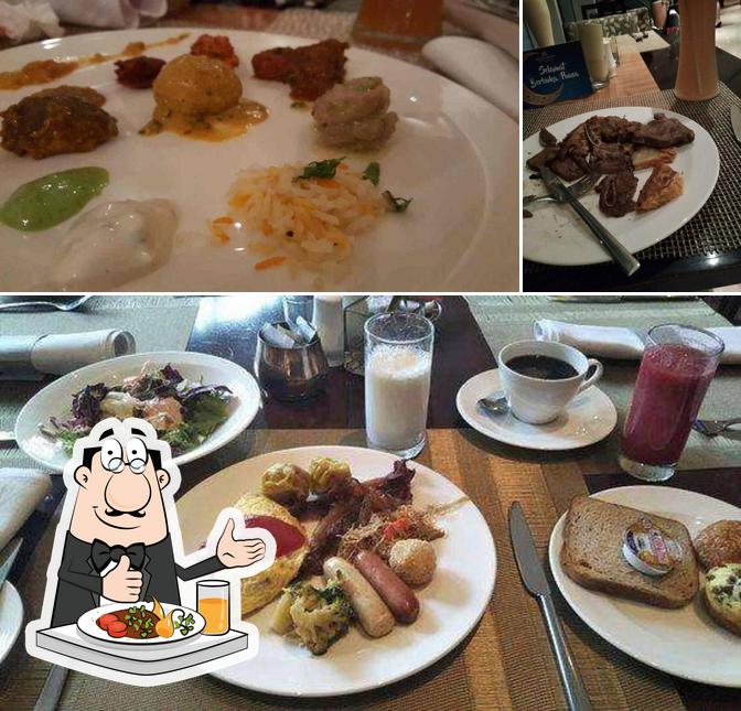 The Café - Hotel Mulia, Jakarta - Restaurant menu, prices and reviews