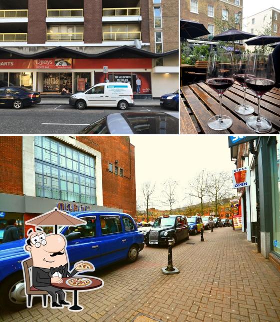 Rileys Sports Bar Victoria, London - Restaurant menu, prices and reviews