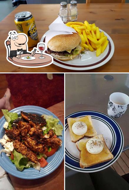 Boundary Hotel in Bentleigh East - Restaurant menu and reviews