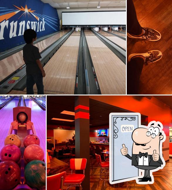 Bowlero Fair Lawn in Fair Lawn - Restaurant reviews