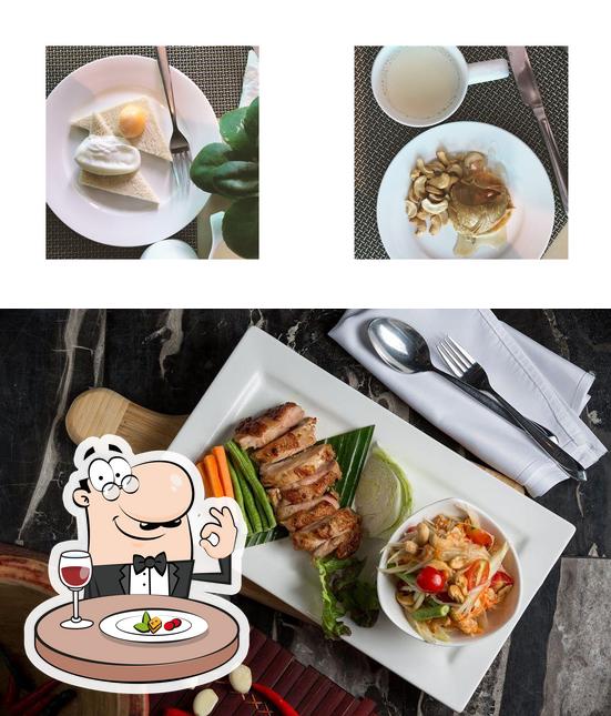 Eat Well Cafe', Bangkok - Restaurant menu, prices and reviews