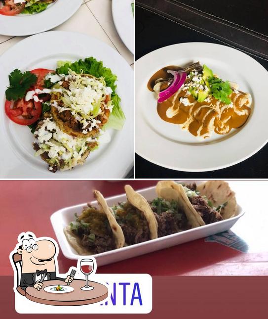 La Santa Saltillo, Saltillo - Menú del restaurante, precios y reseñas