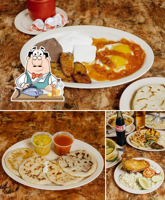 Reina's Restaurant #3 in Houston - Restaurant reviews