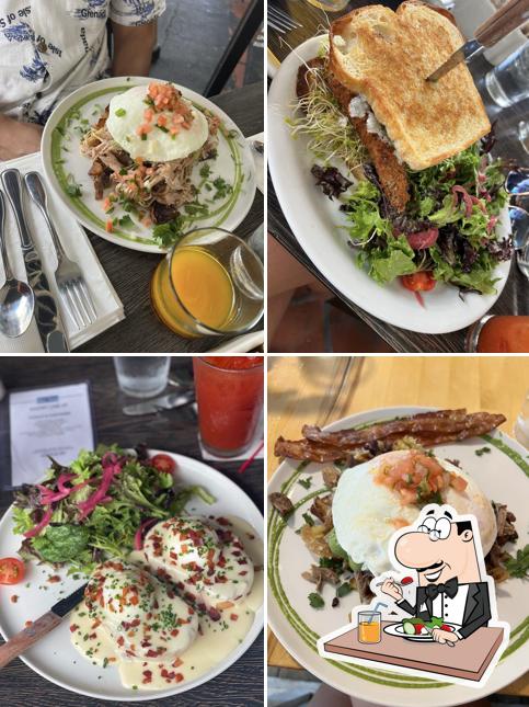 Over Easy, 418 Kuulei Rd #103 in Kailua - Restaurant menu and reviews