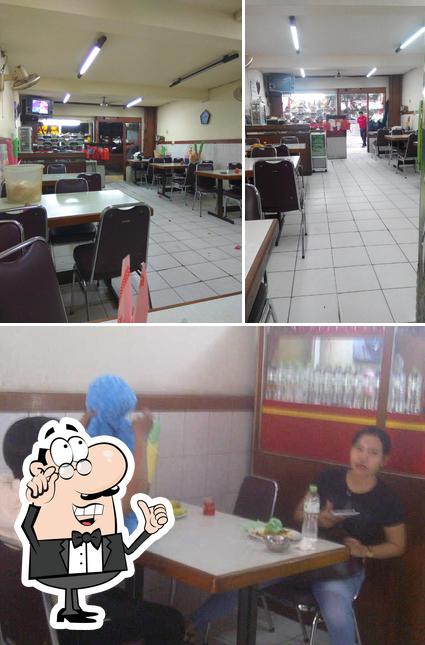 Rm Padang Dan Seafood Angga restaurant, North Jakarta - Restaurant reviews