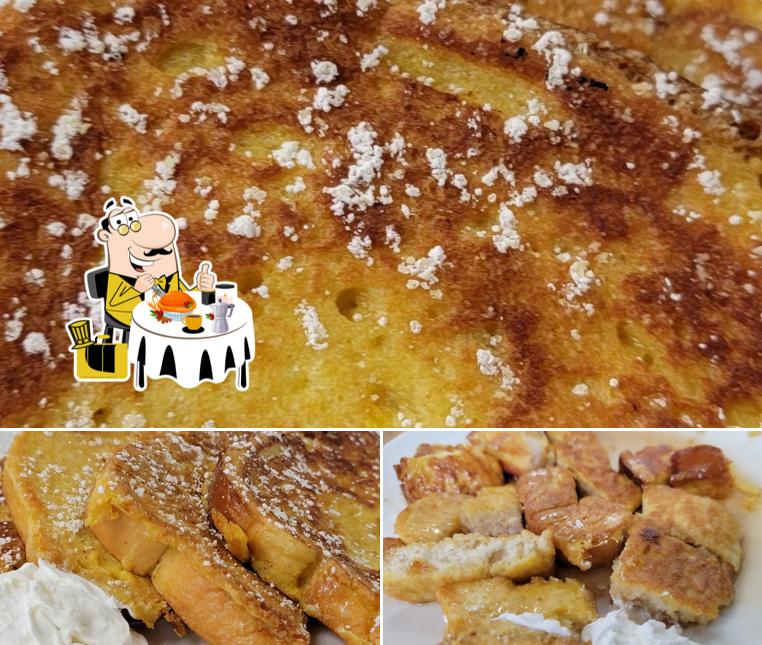 Good Yolk, Oshkosh - Restaurant menu, prices and reviews