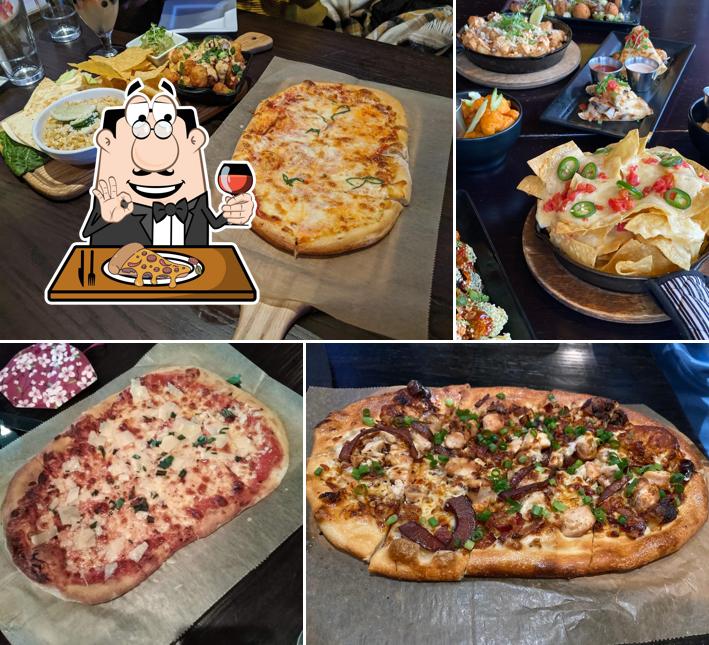 Tavern in the Square Wrentham in Wrentham - Restaurant menu and reviews