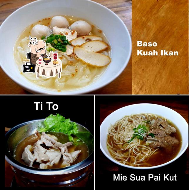 Shun Xiang Bakut Teh restaurant, North Jakarta - Restaurant menu