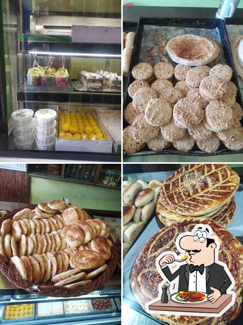 Tariq Bakery, India, 8CH2+JMC - Restaurant reviews