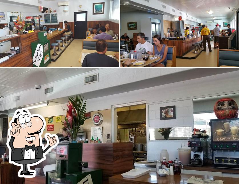 Tasty Crust Restaurant, Wailuku - Restaurant menu, prices and reviews