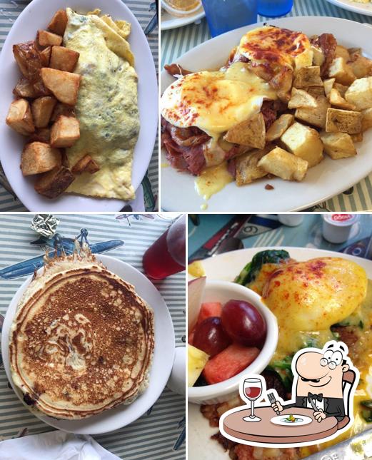 Midfield Cafe, Nashua - Restaurant menu, prices and reviews