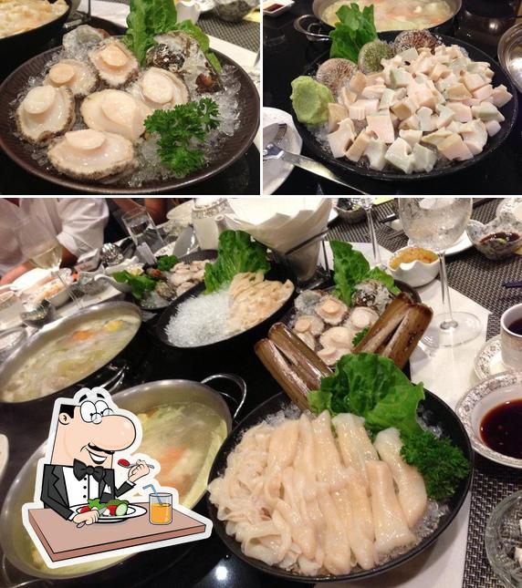Golden Island Bird's Nest Chiu Chau Restaurant, Hong Kong - Restaurant ...