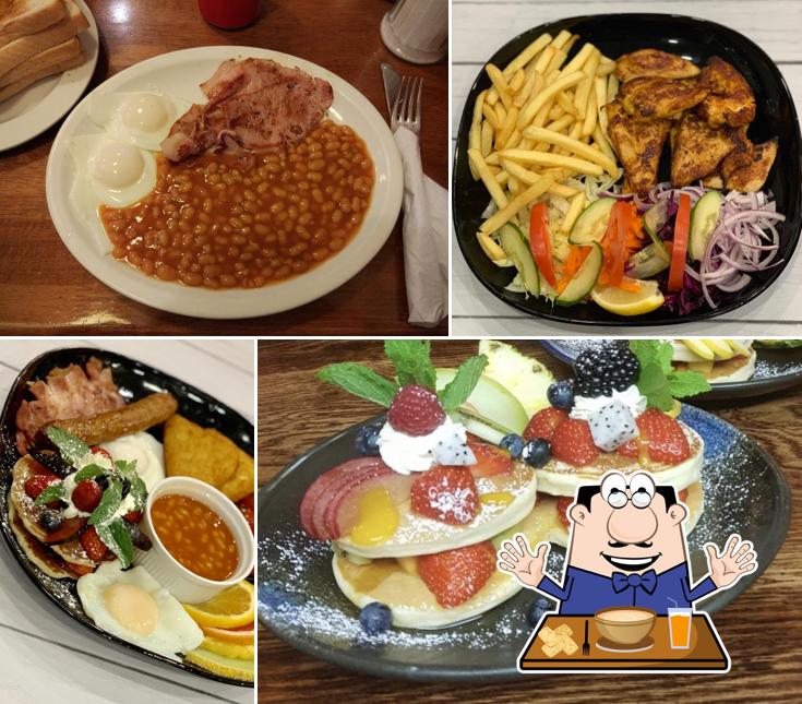 Poppins Cafe, London, Blackfriars - Restaurant menu, prices and reviews