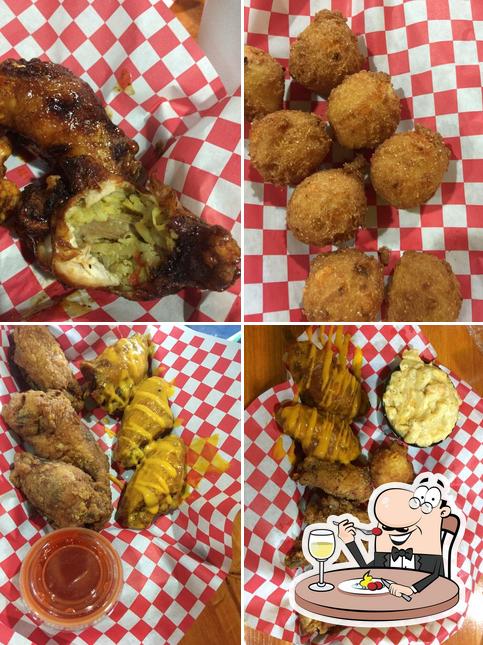 2 Fat 2 Fly, 905A Bluff Rd in Columbia - Restaurant menu and reviews