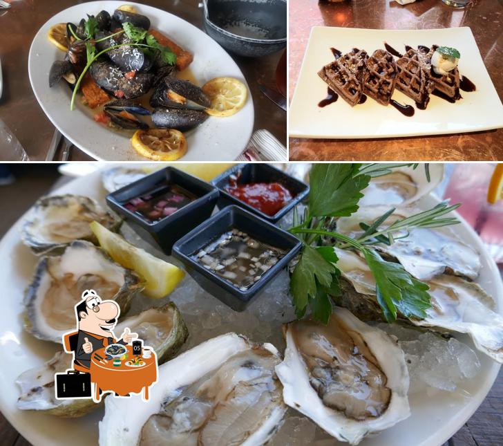M.C. Perkins Cove, Ogunquit - Restaurant menu, prices and reviews