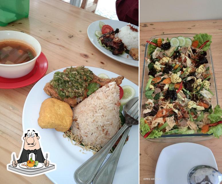 Rumah Makan Istana Cisadane restaurant, South Tangerang - Restaurant ...