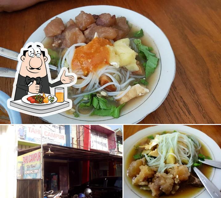 Tahu Campur Pak Kumis rombong biru, Malang - Restaurant menu, prices ...