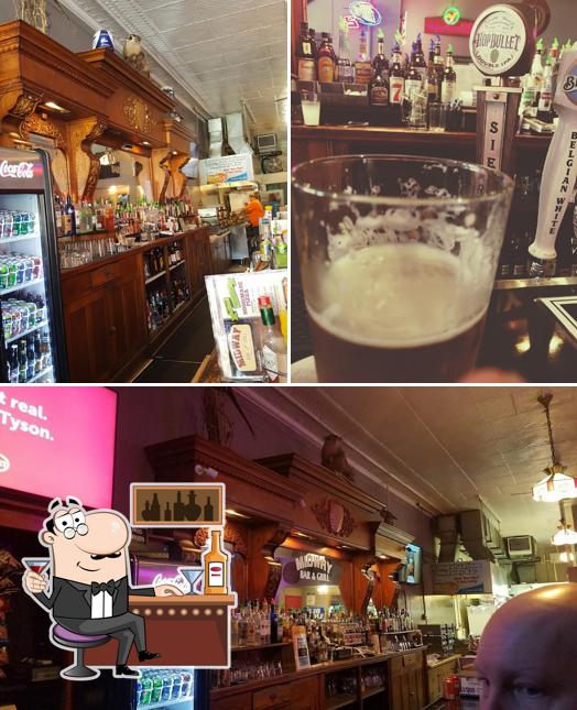 Midway Bar and Grill, Mineral Point - Restaurant menu, prices and reviews