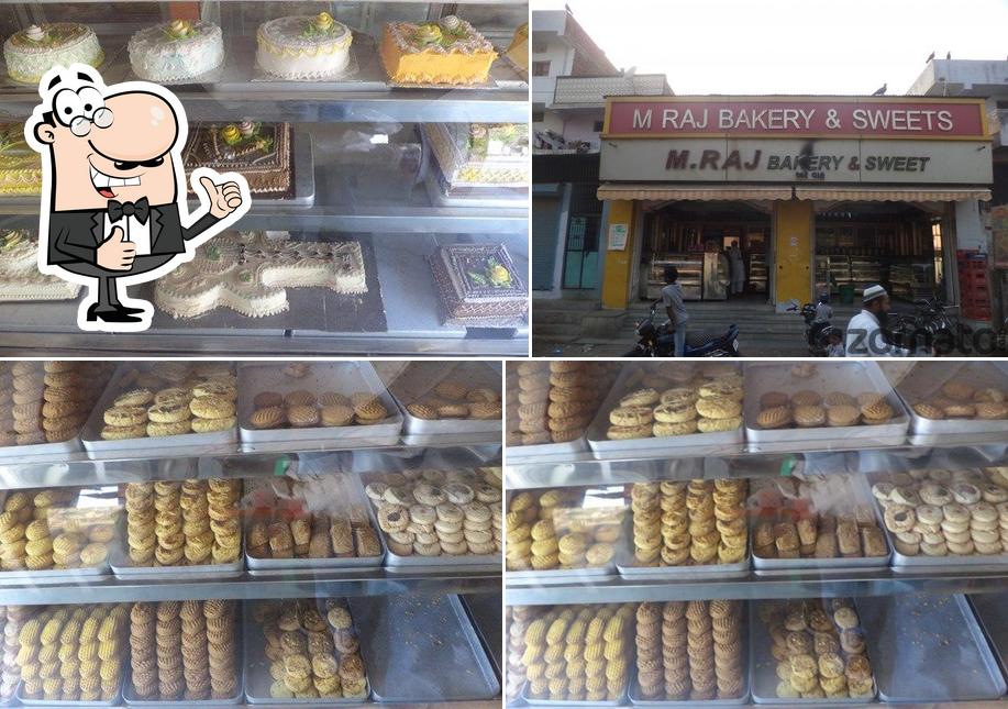 M.Raj Bakery Sweets, Ahmedabad, XHWV+274 - Restaurant reviews
