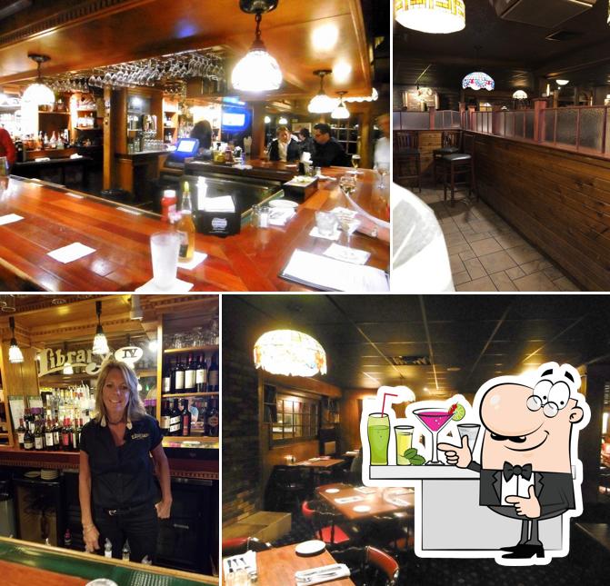 Library IV in Washington Township - Restaurant reviews