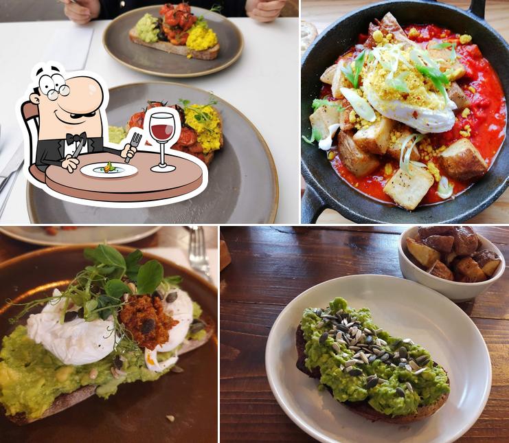 Cartwheel Cafe and Roastery in Nottingham - Restaurant menu and reviews