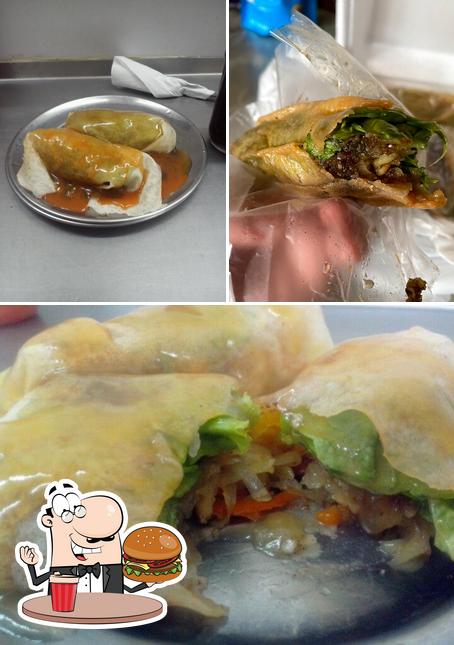 Globe Lumpia House, Manila - Restaurant menu, prices and reviews