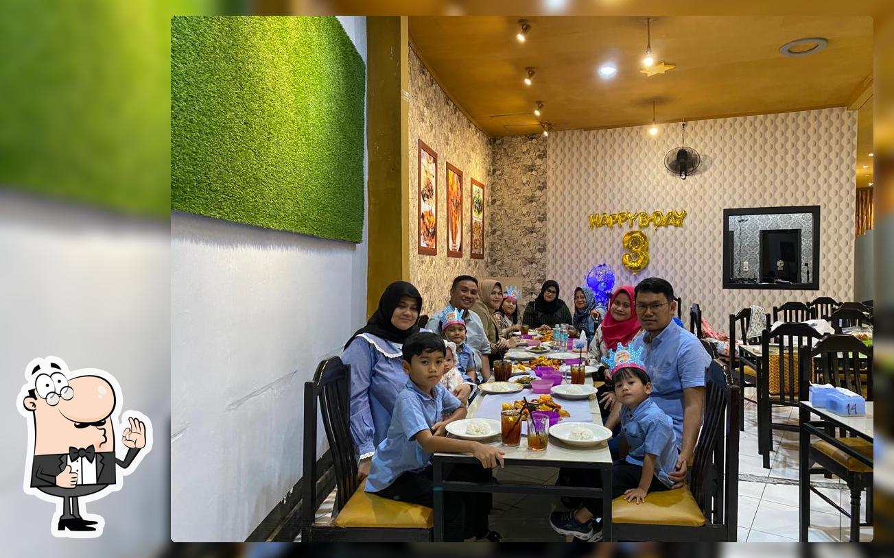 kuala seafood cabang ule lheu restaurant, Banda Aceh - Restaurant reviews