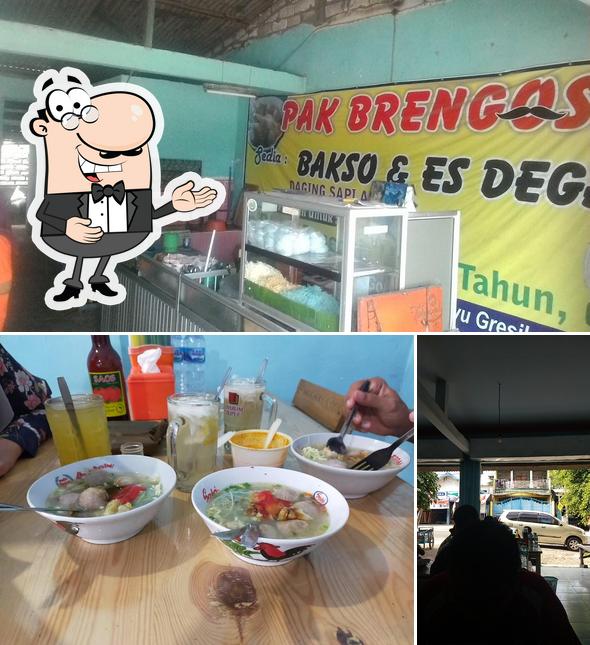 Restaurante BAKSO PAK BRENGOS GOLOKAN SIDAYU GRESIK, Bunderan ...
