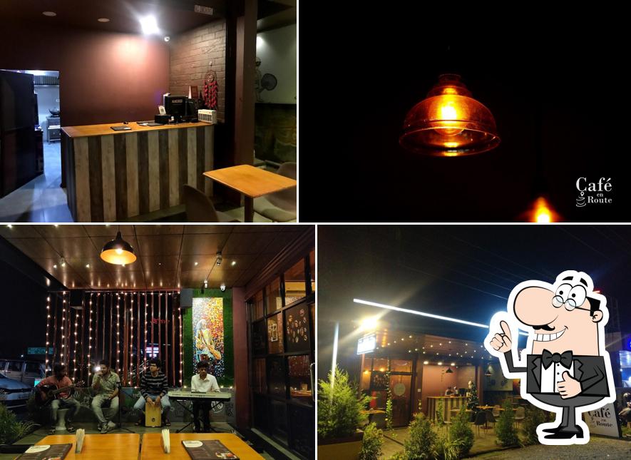 Café enRoute, Perambra - Restaurant reviews