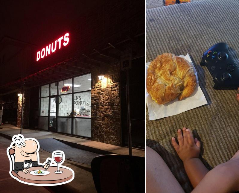 Jin's Donuts in Farmers Branch - Restaurant menu and reviews