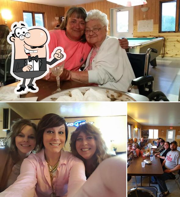 Elmer's Place, Redgranite - Restaurant menu, prices and reviews
