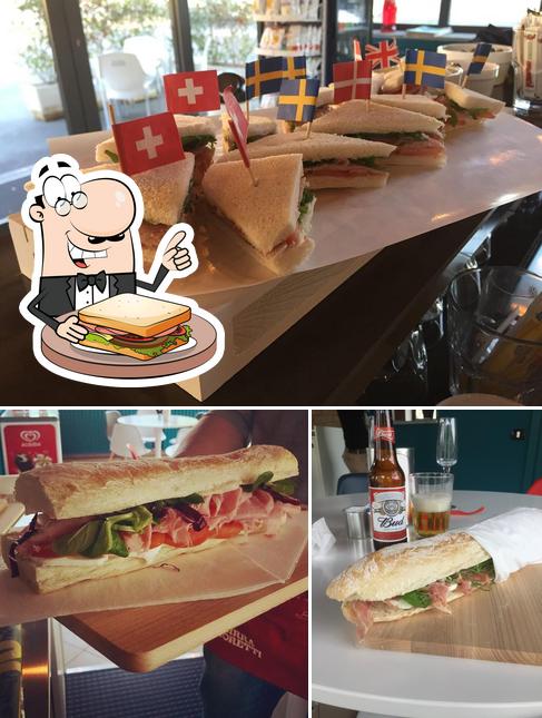 Ottimo Cafè pub & bar, Cecima - Restaurant reviews
