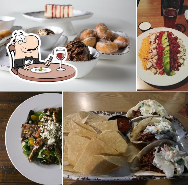Wolfies Grill — Westfield, Westfield - Restaurant menu, prices and reviews