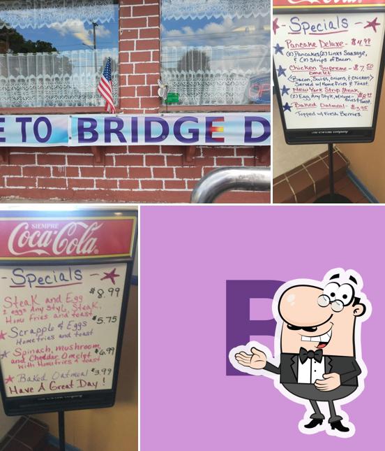 Bridge Diner, New Cumberland - Restaurant menu, prices and reviews