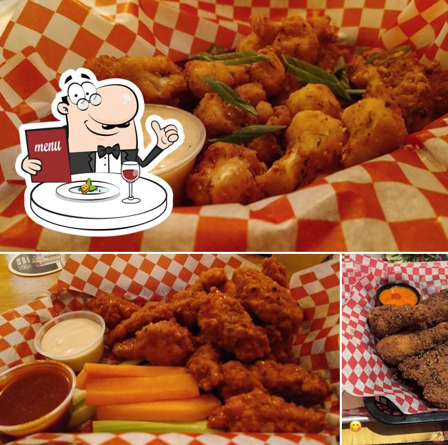 Coop Wicked Chicken Hamilton in Hamilton - Restaurant menu and reviews