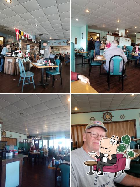 Mariner Cafe, 609 W Washington St in Sequim - Restaurant menu and reviews