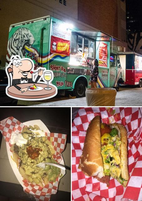Angry Mojo's in Austin - Restaurant menu and reviews
