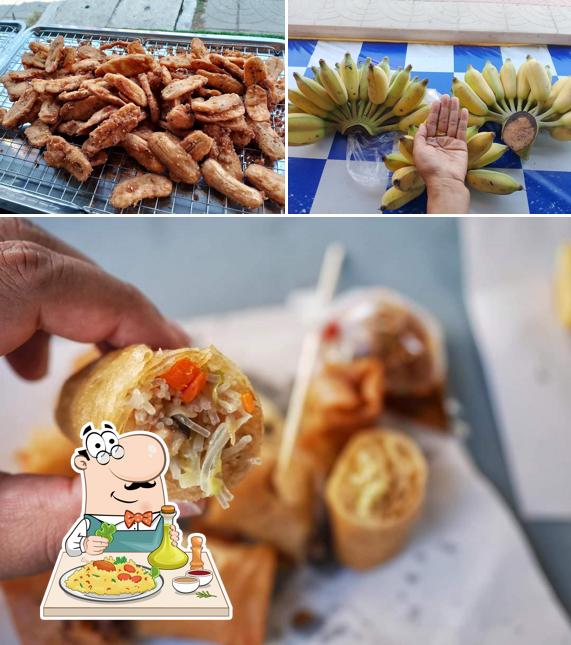 กล้วยทอดท่าเรือ หน้า7-11วัดกลวง, Tha Ruea - Restaurant menu, prices and ...