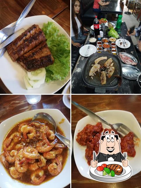 Dampa Food Camp pub & bar, Tanza, 9VV4+JF2 - Restaurant reviews