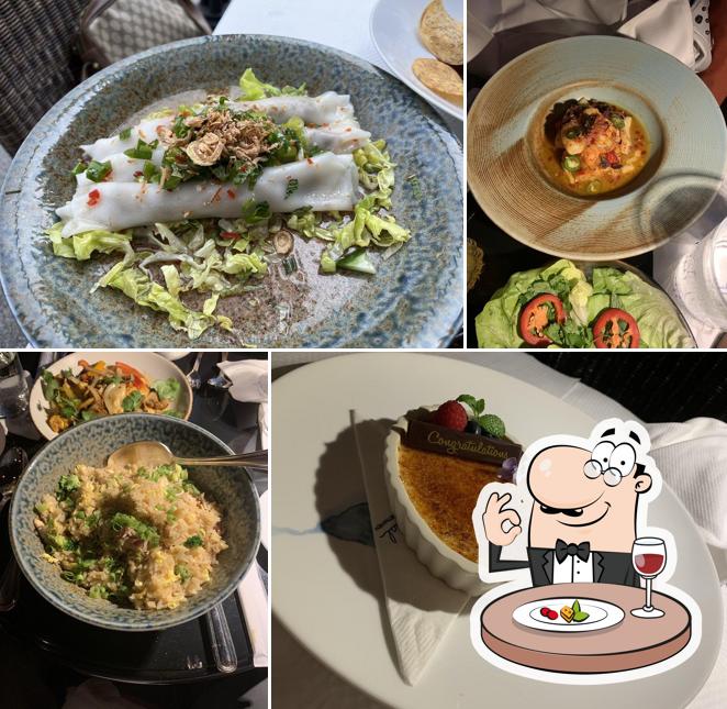 Le Colonial Lake Forest in Lake Forest - Restaurant menu and reviews
