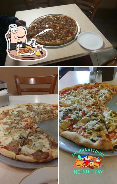 Lino's Pizzeria in Howell - Restaurant menu and reviews