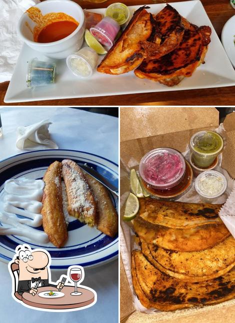 Tu y Yo, Somerville, Davis - Restaurant menu, prices and reviews
