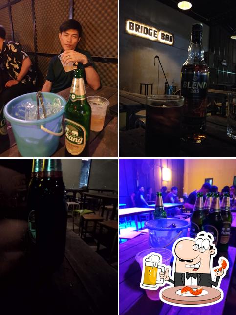 Bridge pub & bar, Bangkok, PQCC+7G2 - Restaurant reviews